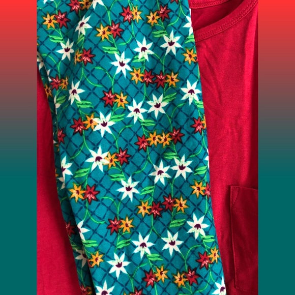 LuLaRoe | Dresses | Nwt Llr Large Red Carly Tc Floral Legging | Poshmark